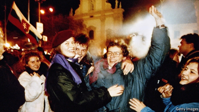 178_The impact of Czechoslovakia’s split - Nghiên cứu quốc tế