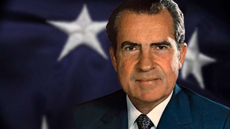 Richard Nixon: Tổng thống Mỹ duy nhất từng từ chức