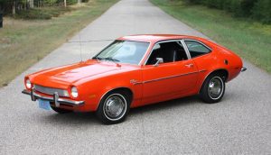 10/08/1978: Xe Pinto của hãng Ford gây tai nạn chết người ở Indiana