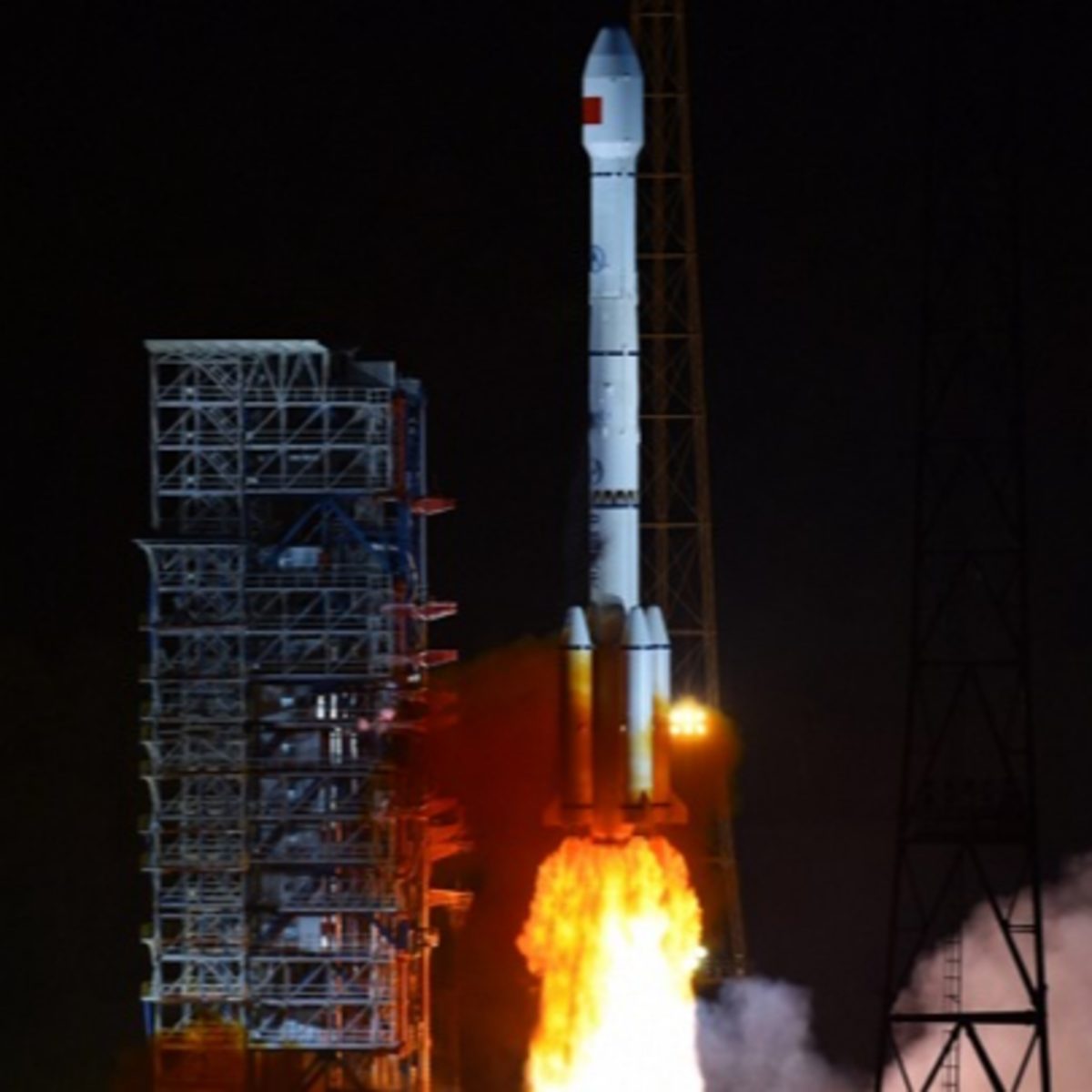 Tìm hiểu vấn đề an toàn của tên lửa vũ trụ Trung Quốc - Nghiên cứu quốc tế