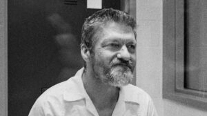 22/01/1998: Theodore Kaczynski nhận tội trong các vụ đánh bom “Unabomber”
